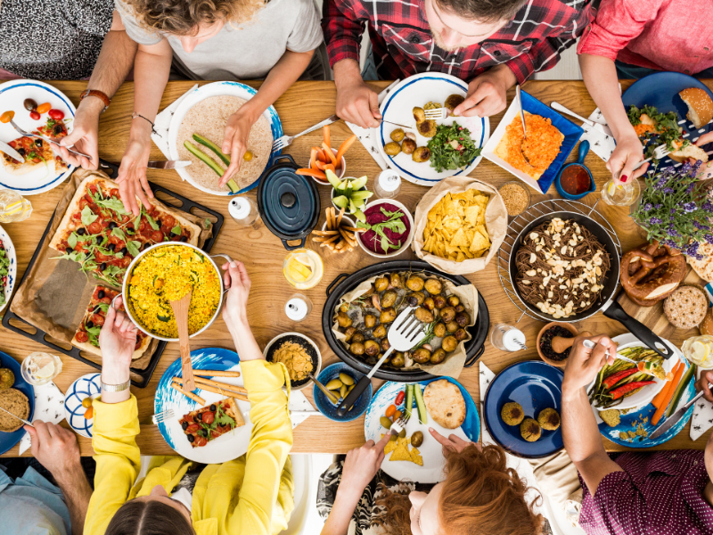 Faut-il vraiment manger 3 repas par jour